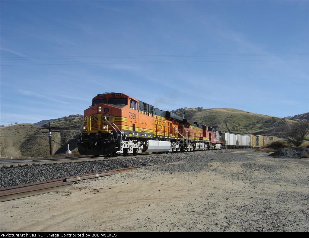 BNSF 7699